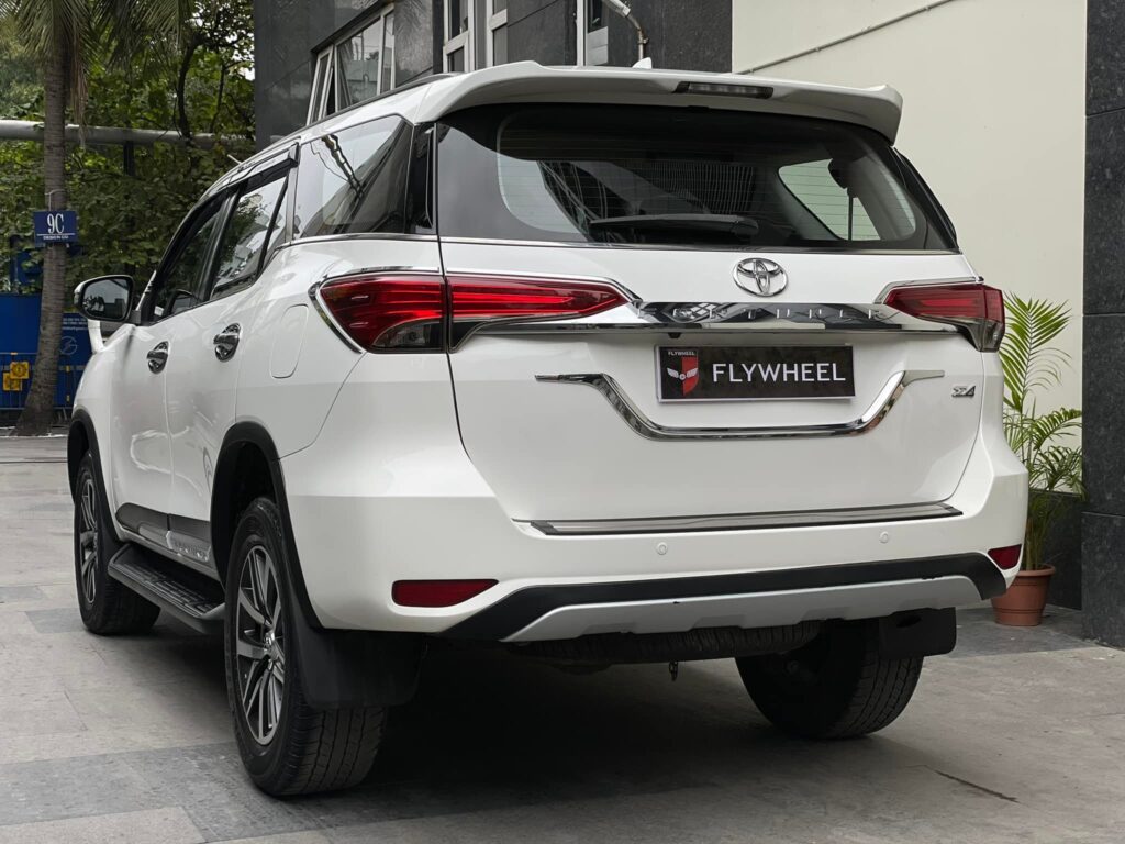 Toyota Fortuner Sigma 4 MT - FLYWHEEL