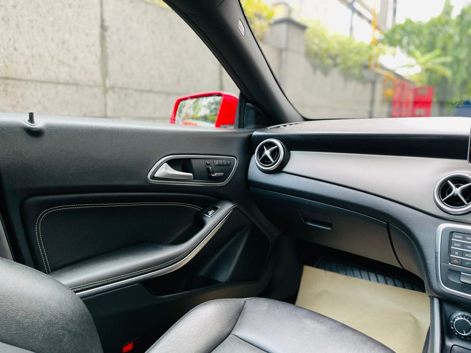 Transform Your Ride: 10 Stylish Car Dashboard Accessories - FLYWHEEL